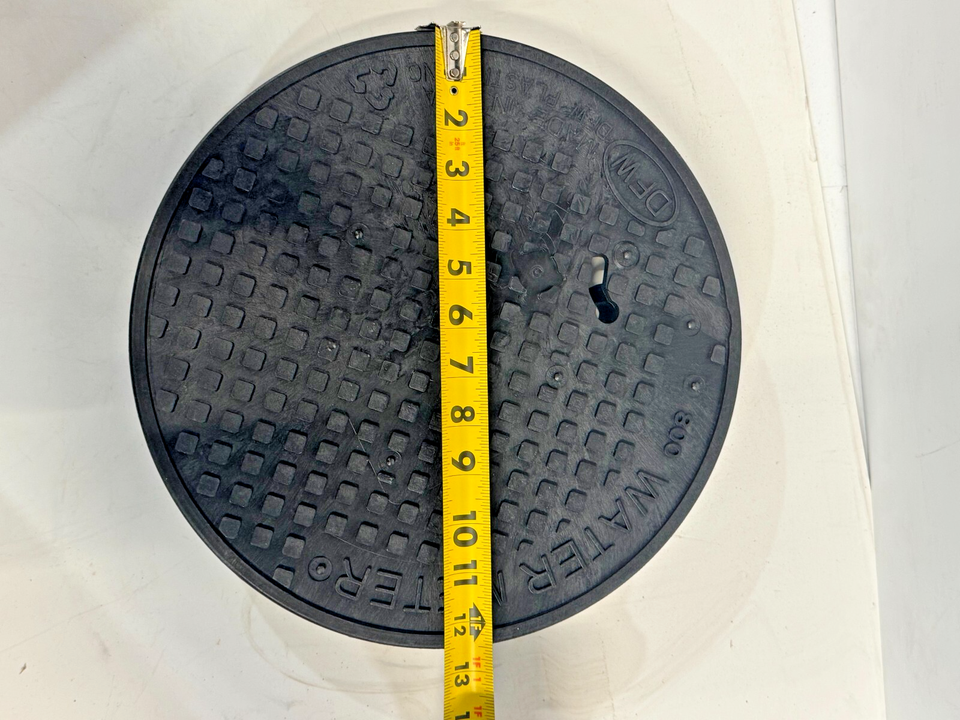 DFW ROUND WATER METER COVER CIRCULAR ROUND 800 SPRING LOCKING 12" NEW ...