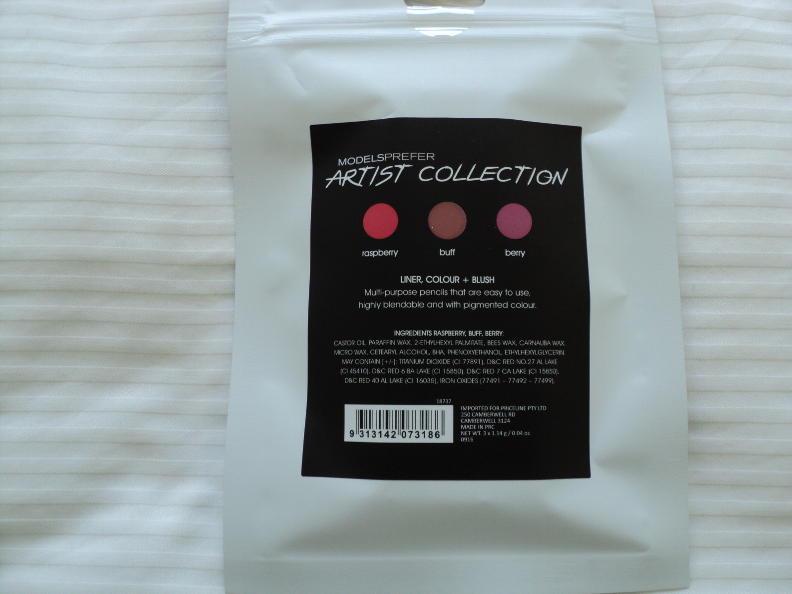 Models Prefer Artist Collection Liner,Colour + Blush18737 R,Berry Buff ...