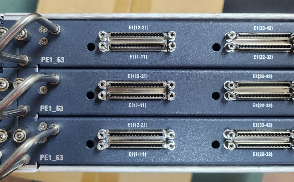 ECI BG-30E OPT 513 Rev A03 with FCU_30E, 2x INF_30E, 3x PE1_63 Modules ...