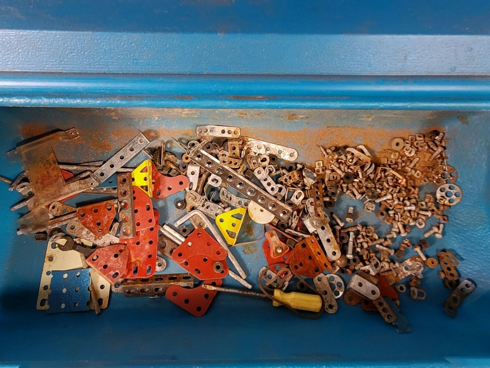 Gabriel Gilbert Erector Set w/ Electric Motor, Meccano Batteries in ...