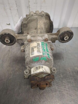 2005-2006 Chevrolet Equinox Rear Axle Differential Carrier Assembly OEM ...