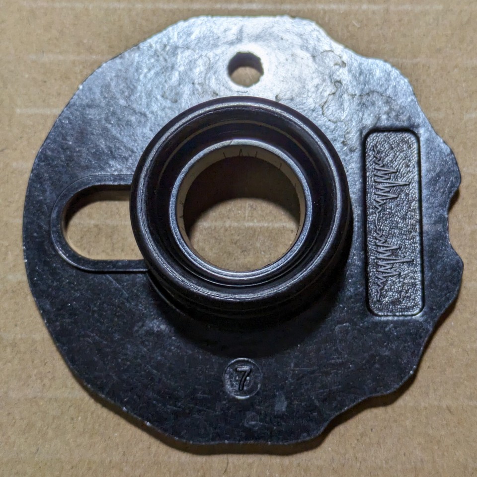 Vintage SINGER TOP HAT B Cams, Fashion Decorative Stitch Discs, Zig-Zag ...