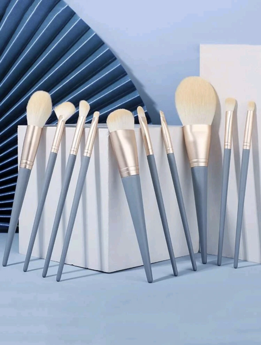Blue Makeup Brushes Set | Saubhaya Makeup