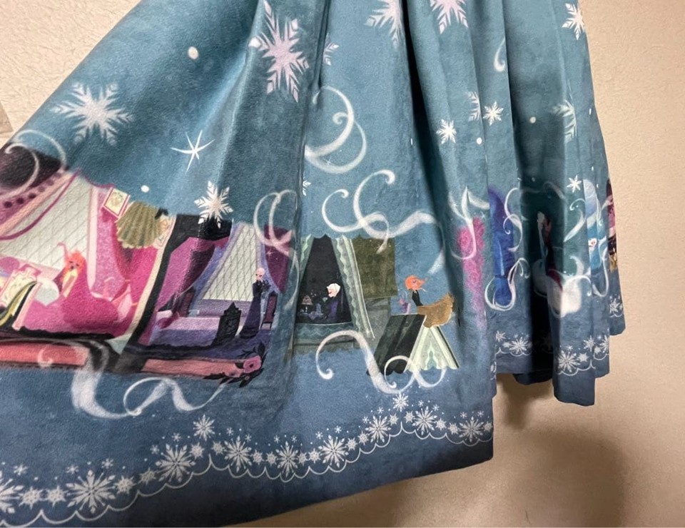 Anna Frozen Queen Secret Honey Dress with Character Prints USED | eBay ...