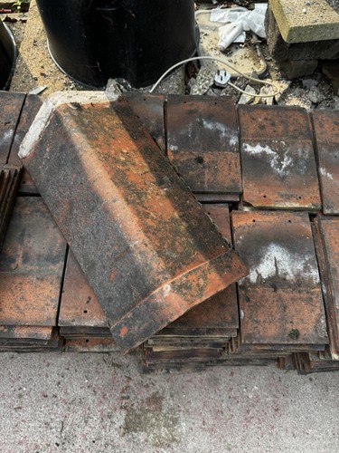 Reclaimed Red Rosemary Clay Roof Tiles - Ridge Tiles 15 | eBay UK