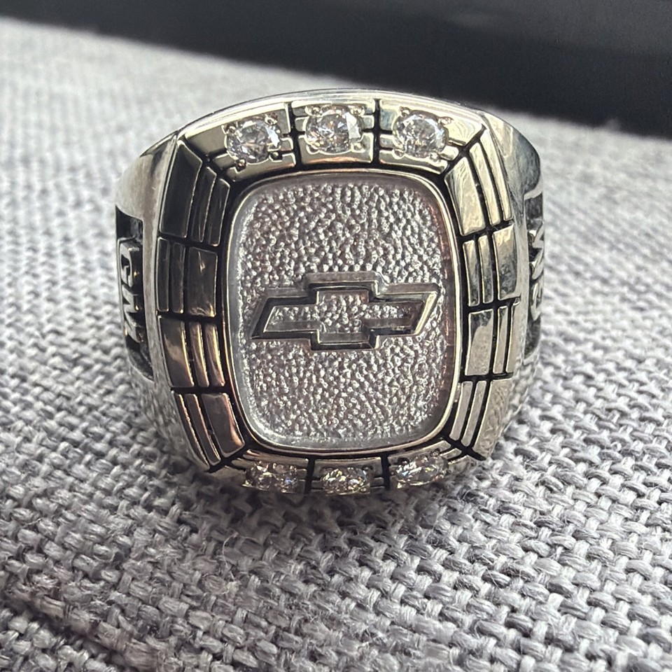 10k WHITE GOLD GM CHEVROLET MARK OF EXCELLENCE 6 Diamonds | eBay