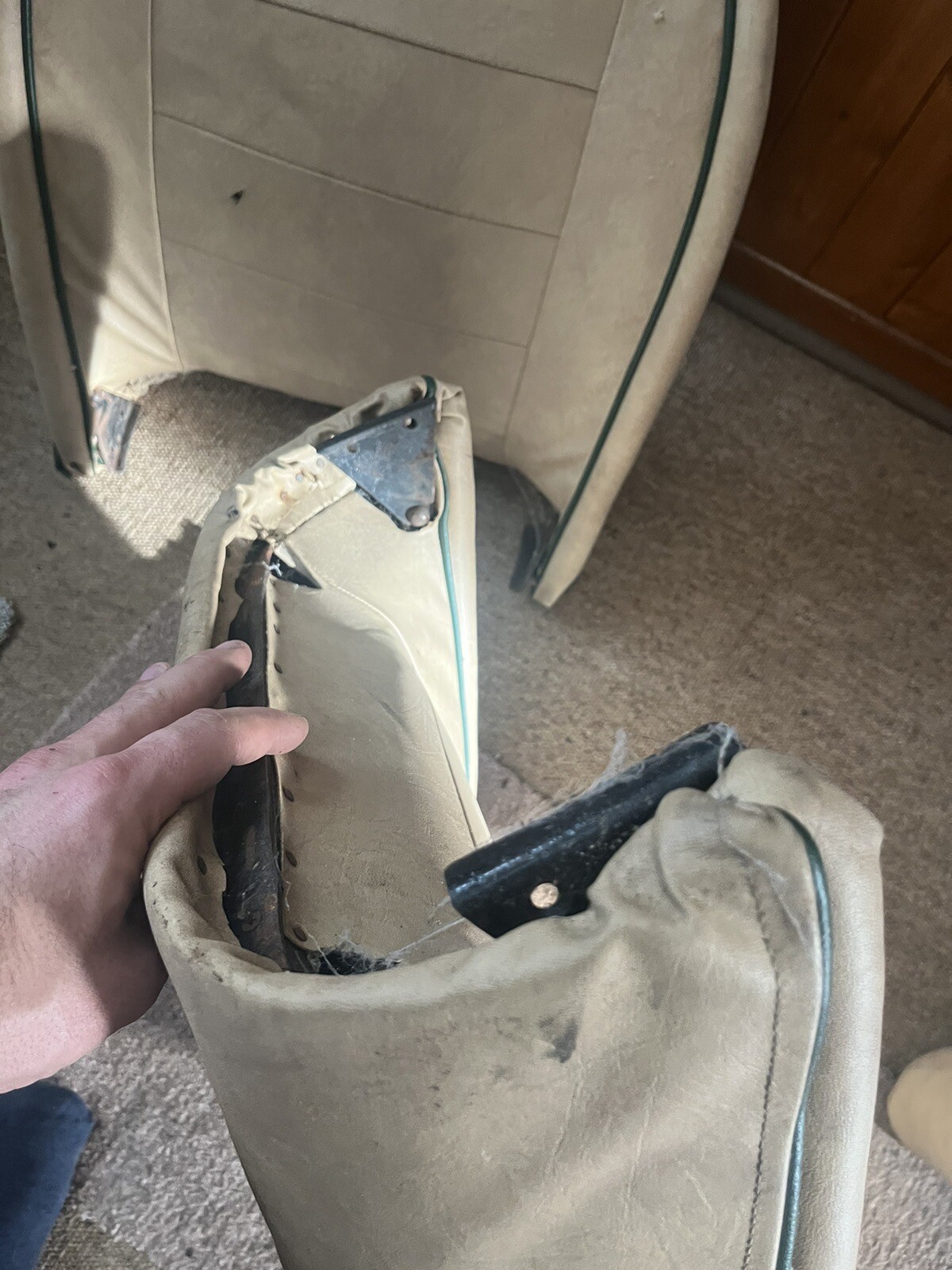 Morris Minor Split Screen Early Sidevalve 2 Door Rear Seats And Front ...