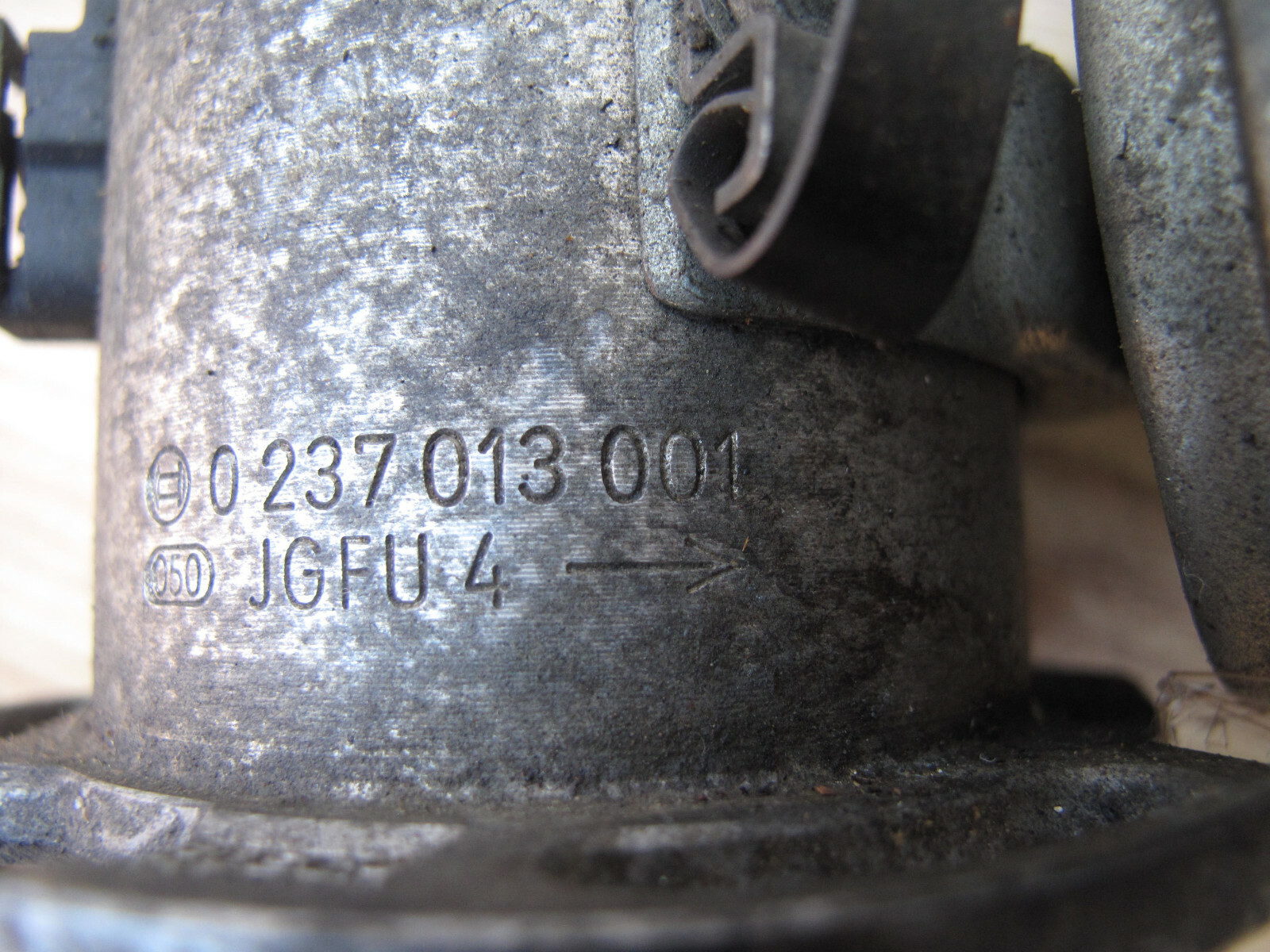 Saab 900 8 Valve Turbo Ignition Distributor Bosch Part # 0237013001 ...