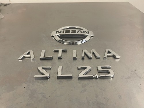 07 08 09 10 11 12 Nissan Altima 2.5 SL Emblem Logo Badge Trunk Rear ...
