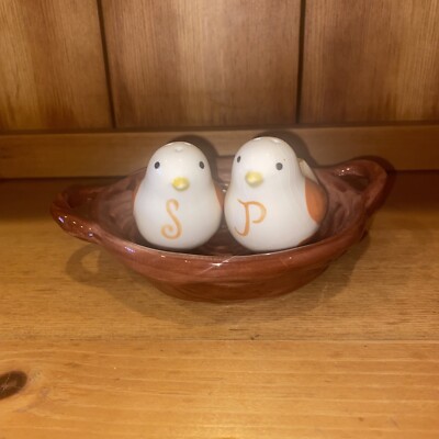 TEMPTATIONS BY TARA OLD WORLD SALT & PEPPER BIRDS WITH BIRD NEST RUST ...