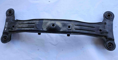 1997 98 99 00 01 TOYOTA CAMRY Rear Subframe Crossmember cradle ...