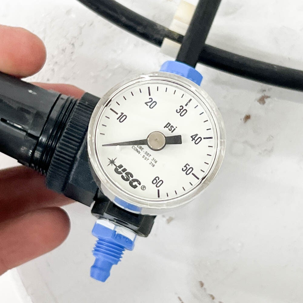 Millipore Prepak 1 PRPK00001US w Parker R24-02BK Pneumatic Regulator ...