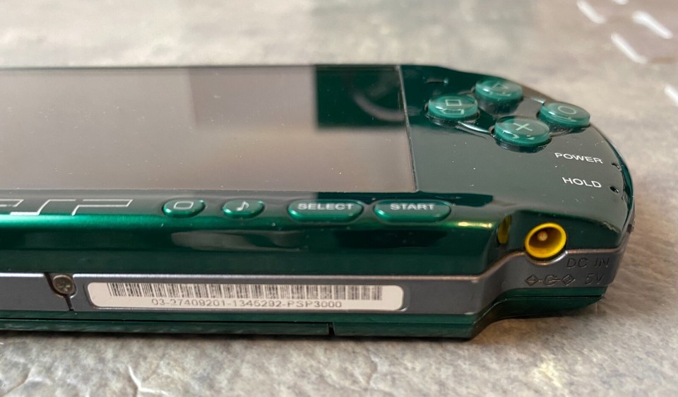 SONY PSP Playstation Portable Spirited Green PSP-3000SG Japan Exc | eBay
