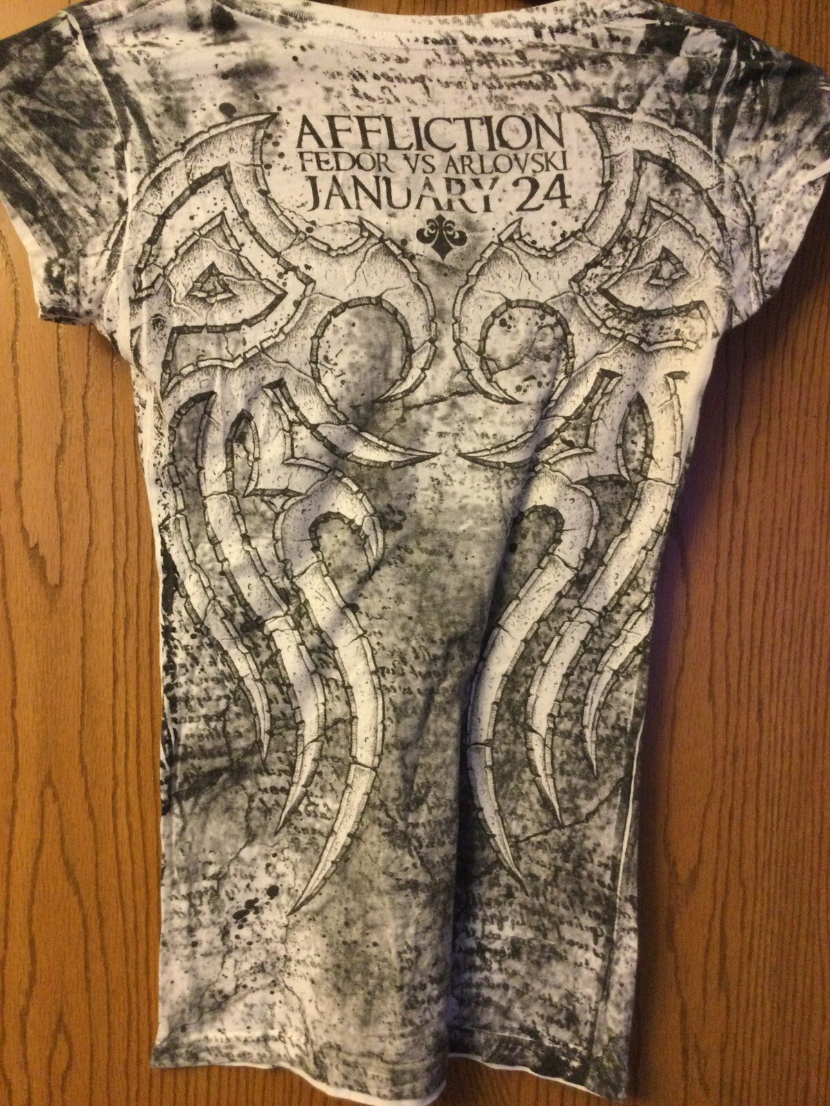 Affliction (Brand) - “Fedor vs. Arlovski” White & Black Shirt. M. | eBay