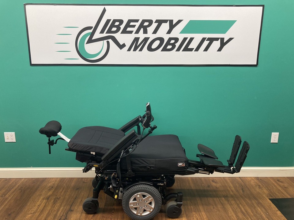 2019 Quantum EDGE HD Wheelchair w/ Elevate, Tilt, Recline & Legs ~450 ...