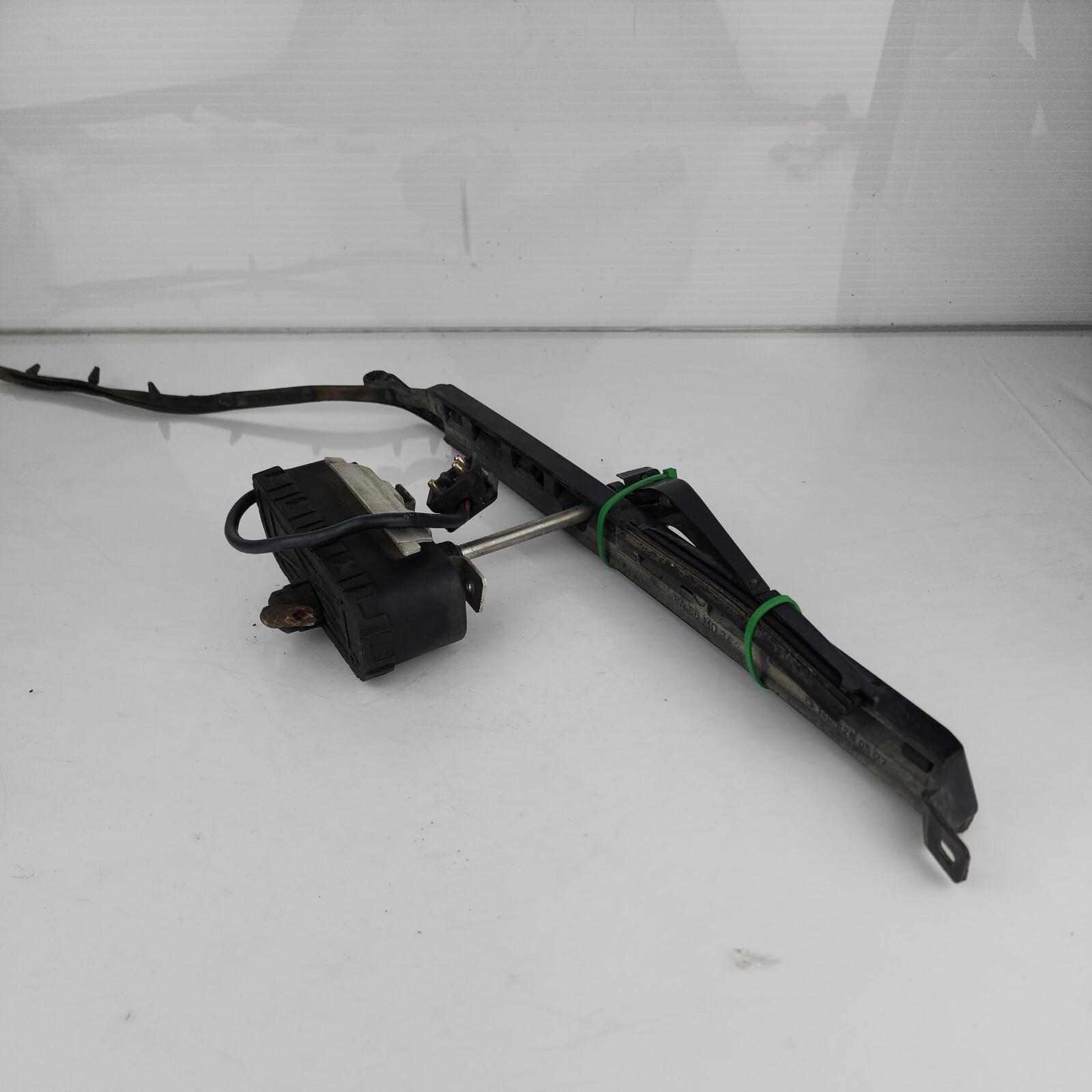 OEM A1408201342 Headlights Wiper Motor Mercedes-Benz W140 Left for sale ...