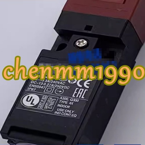 1PCS NEW D4NS-4AF Safety door switch #YT | eBay