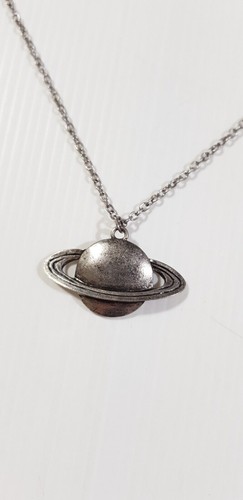 Nouveau Claire's collier femme fille pendentif métal argenté saturne | eBay