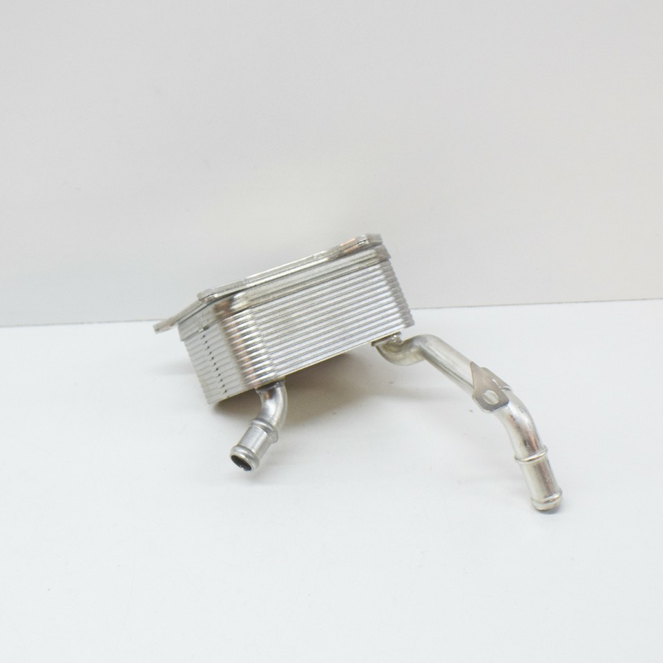 NEW AUDI A4 8E B6 ENGINE OIL COOLER 079117021M ORIGINAL 079-117-021-M ...