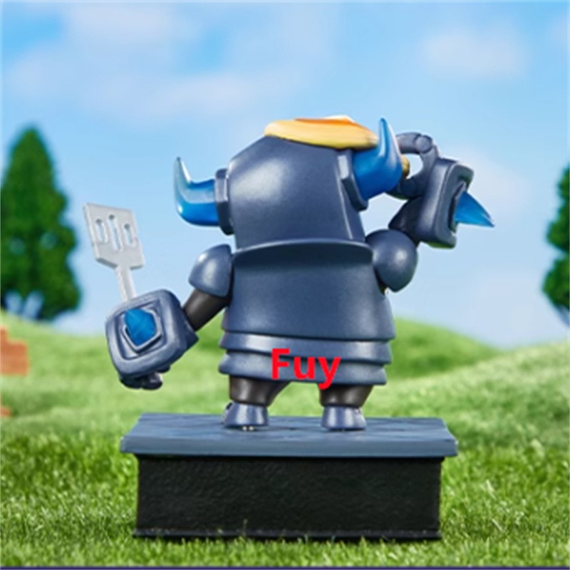 Mini Supercell Clash Royale P.E.K.K.A Figure Model Statue Collectible ...
