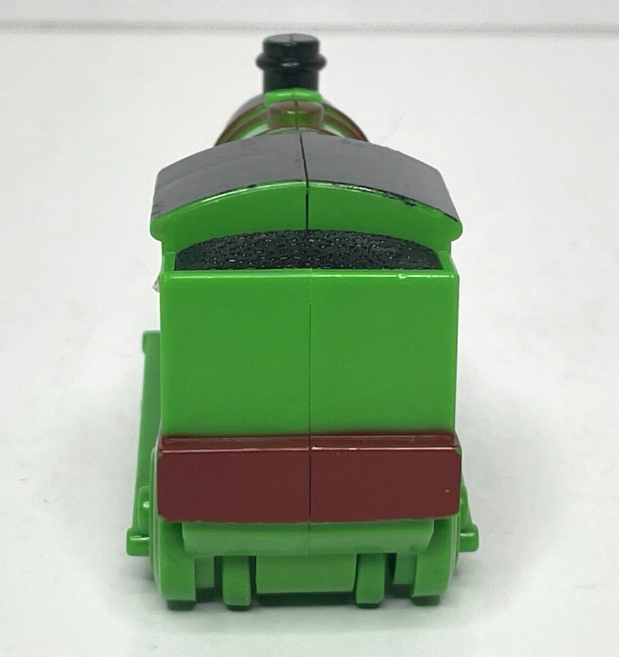 Thomas the Train Percy Number 6 Railway all plastic fixed green wheels ...