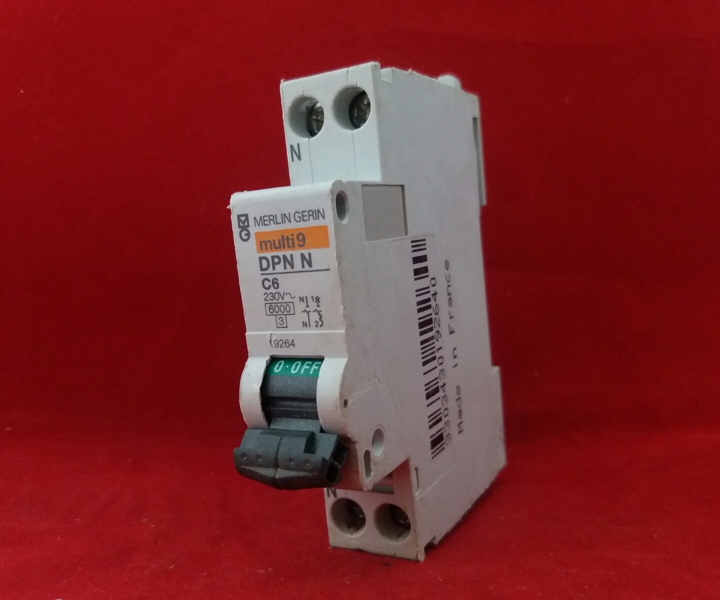 MERLIN GERIN 19264 6A 6AMP C TYPE C6 SINGLE POLE DPN MCB FUSE SWITCH ...