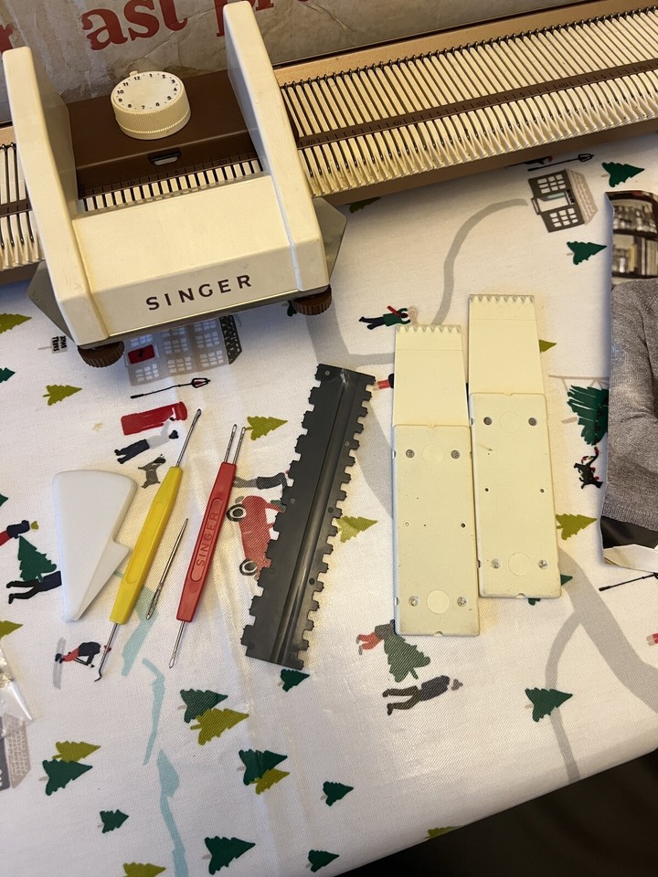 vintage singer knitting machine. SB 100 Compact | eBay UK