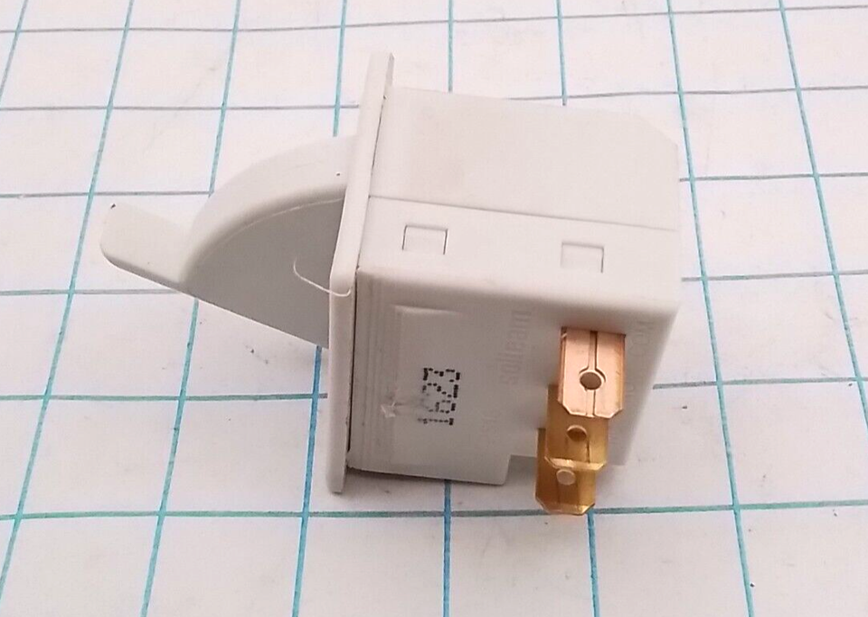 WHIRLPOOL REFRIGERATOR LIGHT SWITCH W11396033 FOR WRF555SDFZ17 | eBay