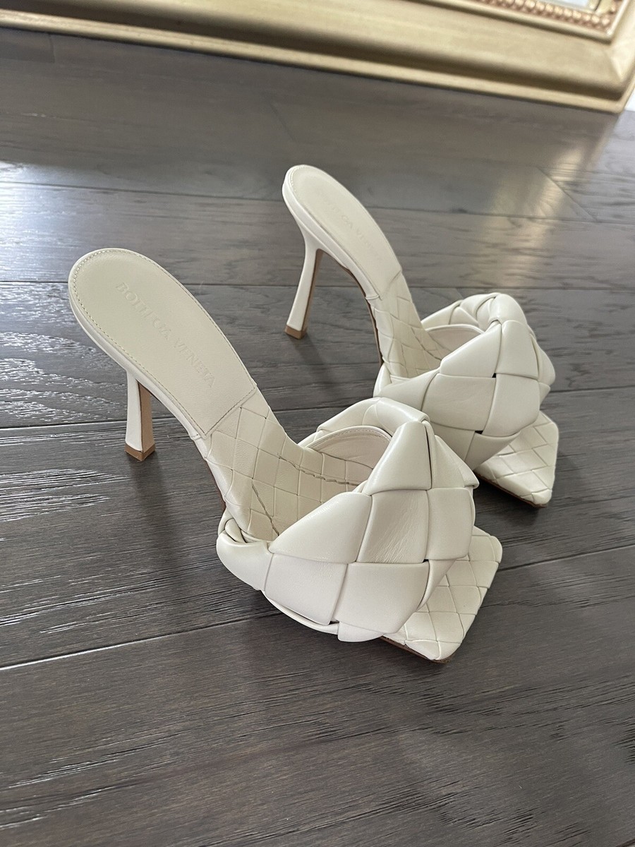 Bottega Veneta Lido Mule Heels, Wax Color in Size 37 In Bottega Veneta Lido Mule Heels, Wax Color in Size 37 In
