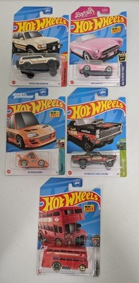 Hot Wheels '65 Mercury Comet Cyclone, Toyota Land Cruiser, '56 Corvette ...