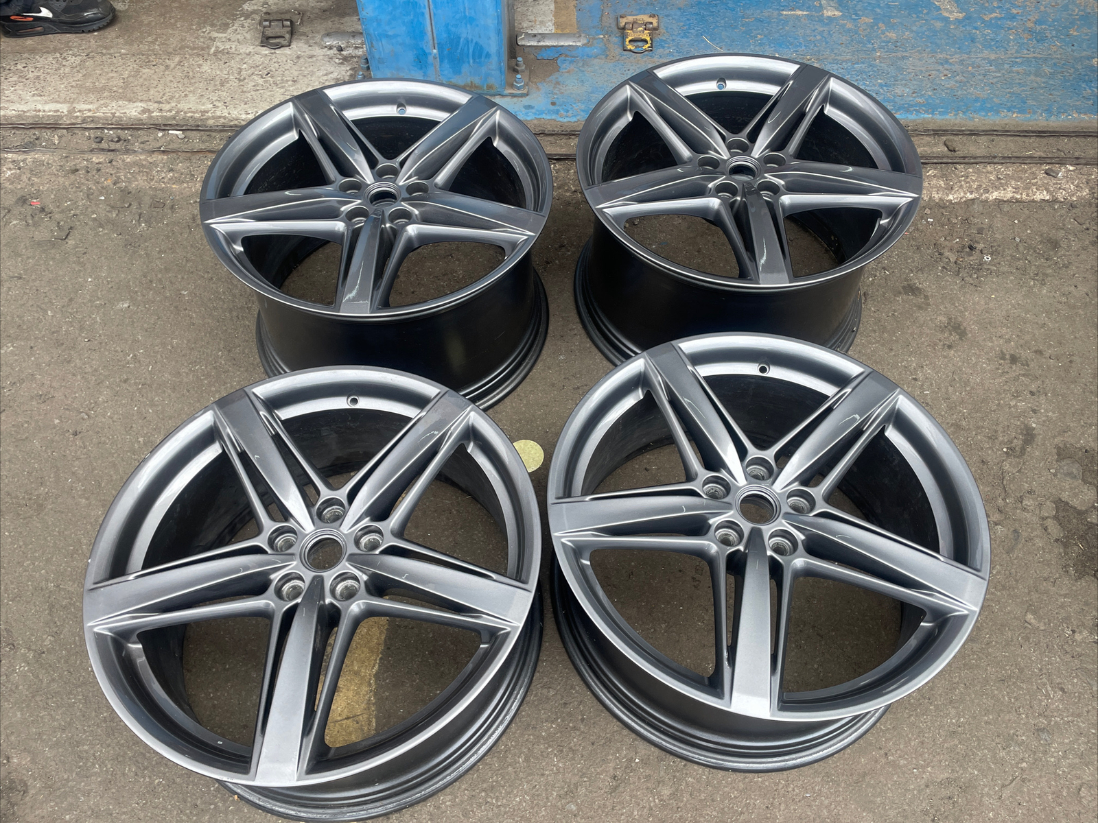 20” FERRARI F12 Berlinetta Rims Alloy Wheels Alloys 283187 283186 ...