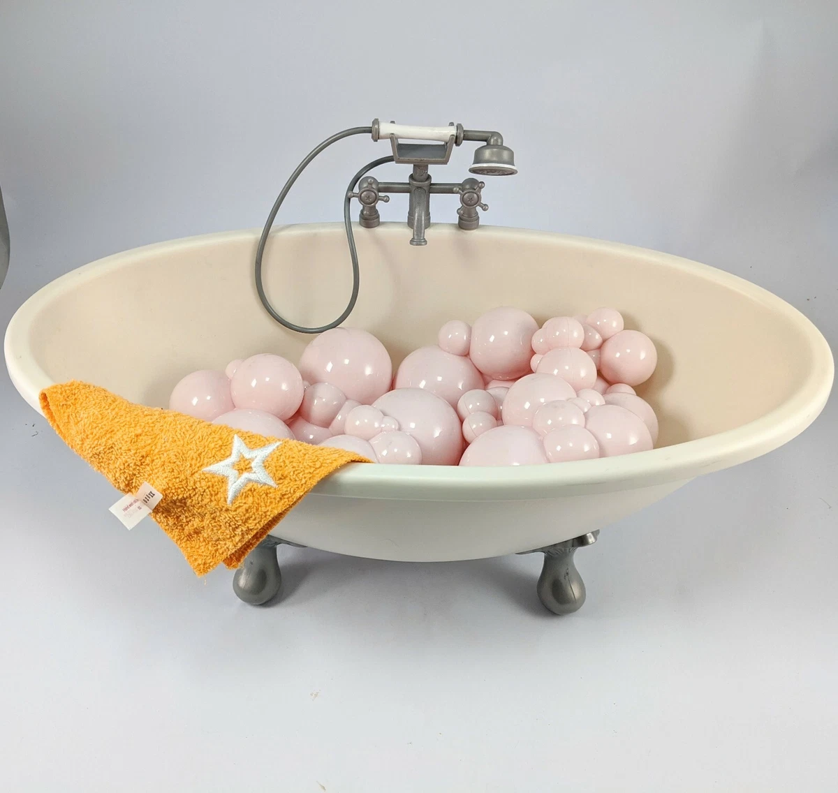 Bathtub With Bubbles