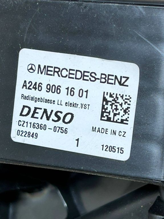 Mercedes-Benz B W246 W242 2015 Heater blower fan motor A2469061601 ...