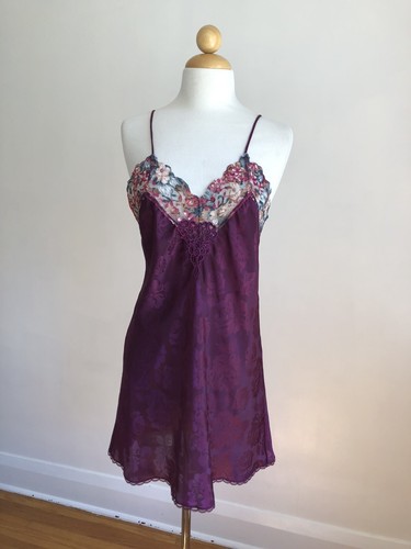 GORGEOUS VTG VAL MODE Purple Silky Satin & Lace Nightgown Chemise ...