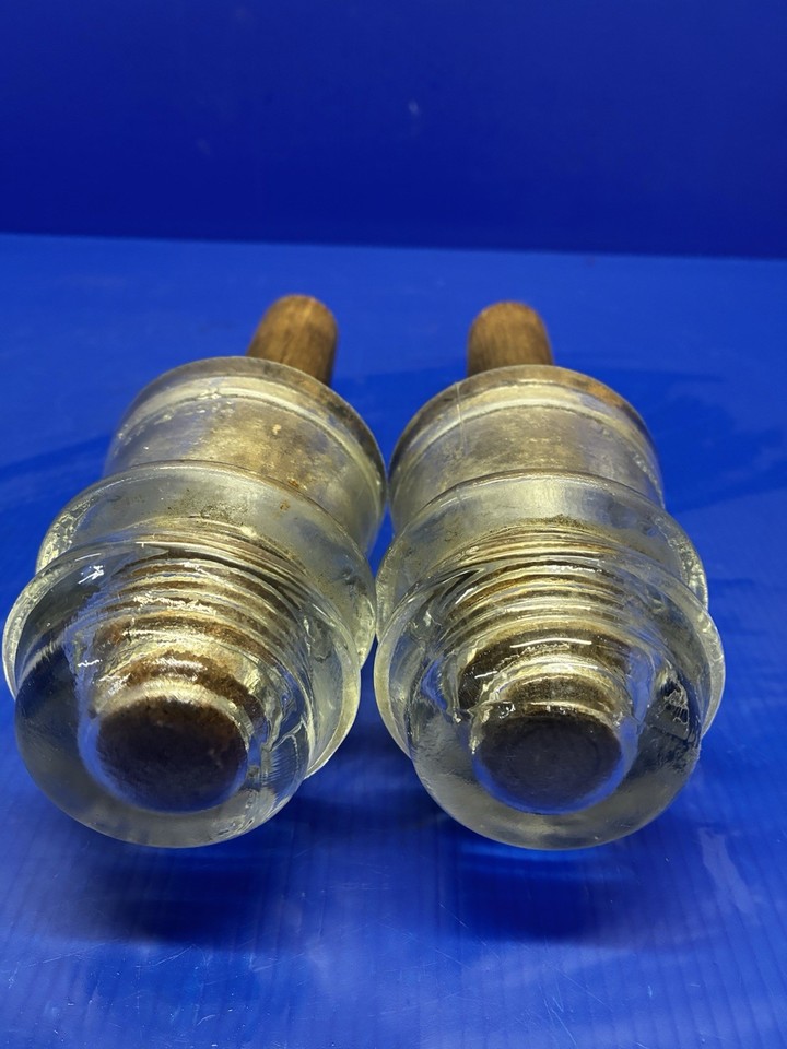 2 VTG. HEMINGRAY T.S. 21-57 12-57 CLEAR GLASS ELECTRIC LINE INSULATORS ...