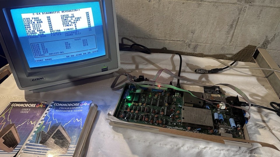 Retro REFURBISHED Commodore 64 Computer System Tested Vintage 1980s C64 ...