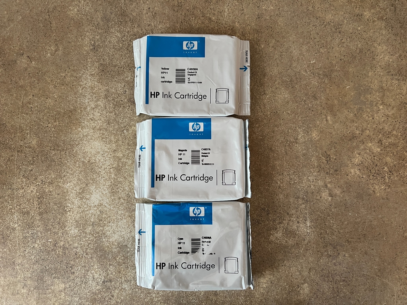 LOT OF 3 GENUINE HP 11 CYAN MAGENTA YELLOW INK SET C4836A C4837A C4838A ...