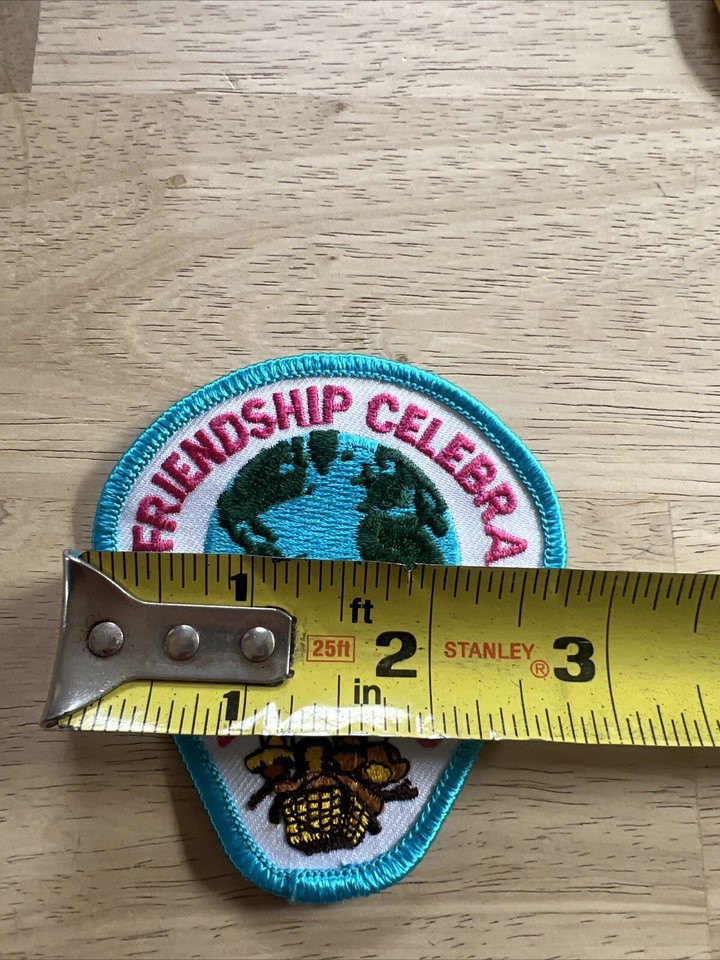 VINTAGE GIRL SCOUT - WORLD FRIENDSHIP PATCH | eBay