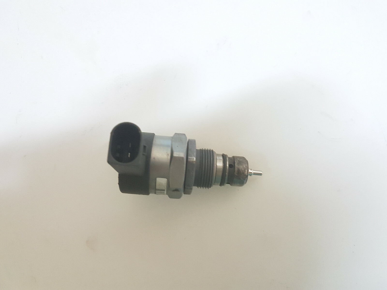 MERCEDES 2.2 Diesel Fuel Rail Pressure Regulator Valve 0281002794 ...