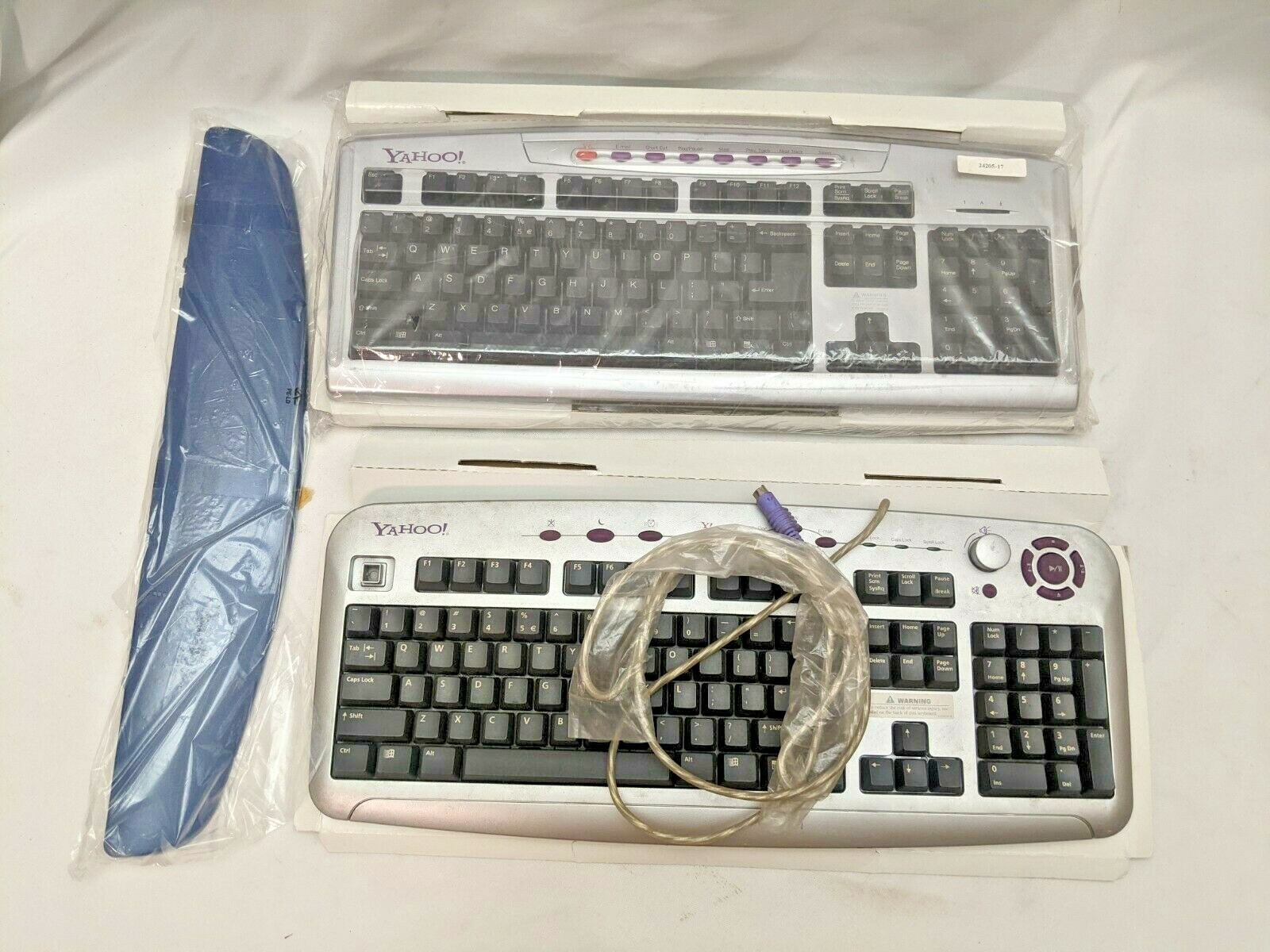 VINTAGE LOT OF 2 YAHOO! One Touch Internet Windows Keyboards PRE-OWNED ...