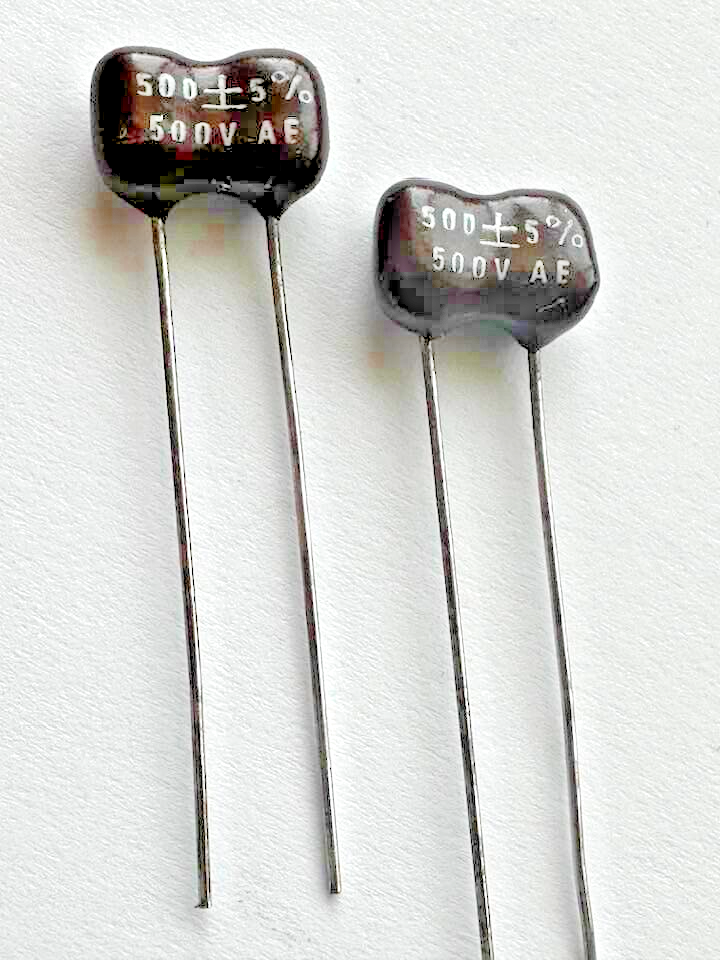 8X - 500pF @ 500V 5% - (DM15 SIZE) DIP MICA CAPACITOR ~ For HiFi/Guitar ...