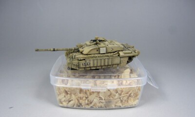 DRAGON AS90 AND CHALLENGER 2 TANKS in KIT 1/144 KIT MODEL | eBay