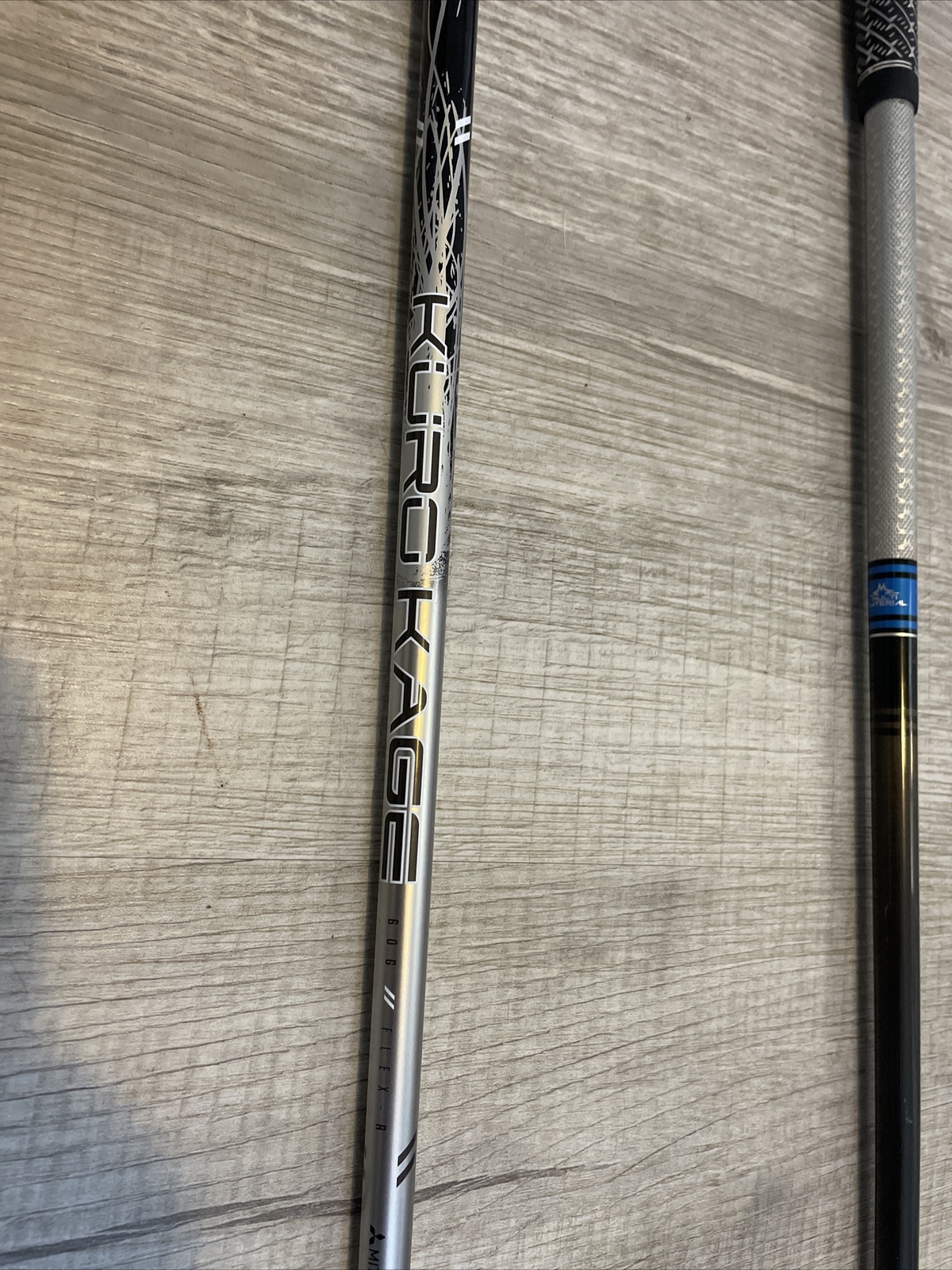 TaylorMade SiM 2 Max D Driver W/Head Cover, Tool & 2 Shafts 1 Stiff & 1 ...