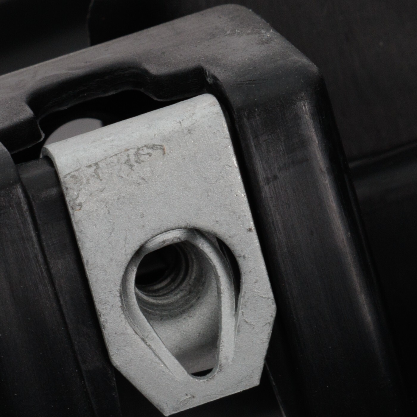 Radiator Support Covers Upper for Chevy 84089228 Chevrolet Malibu 2016 ...