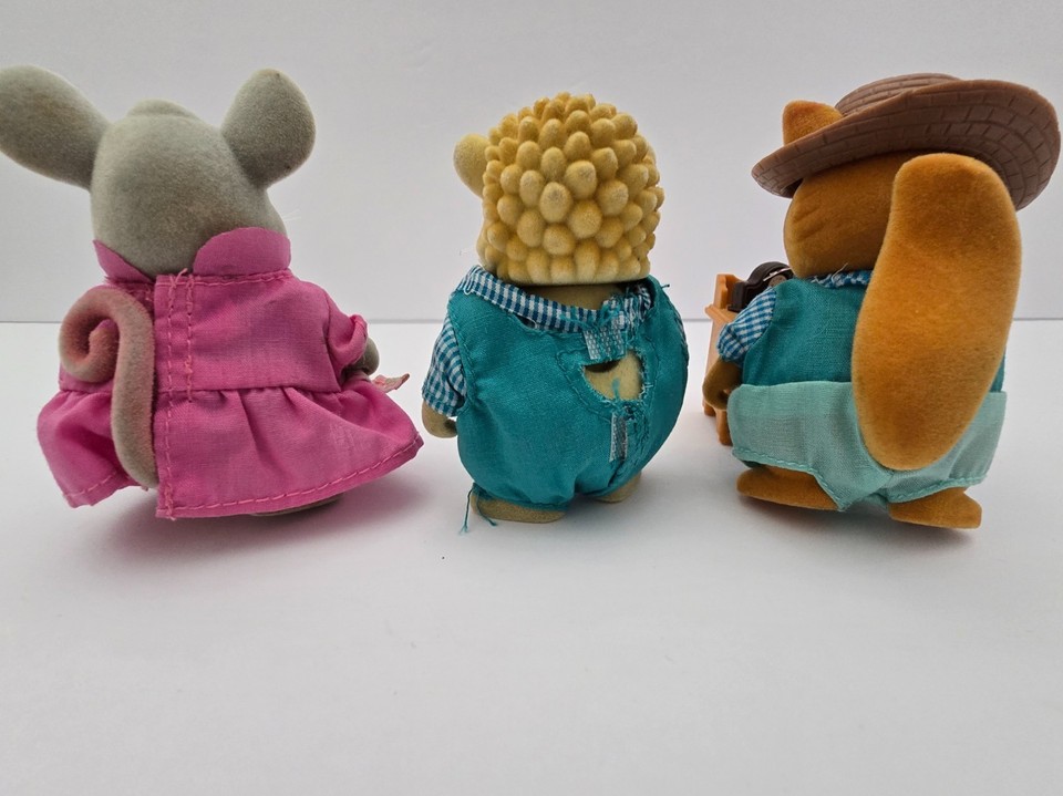 Mixed Lot of Calico critters Lil Woodzeez Sylvanian Hedgehog, Fox ...