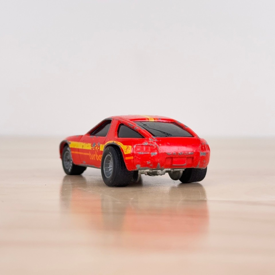 VTG 1982 Mattel Hot Wheels Real Riders Porsche P928 Turbo Red Hong Kong ...