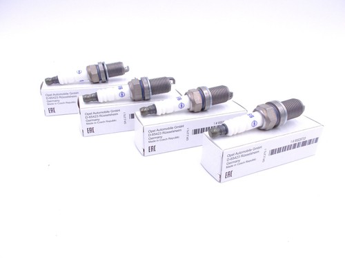 ORIGINAL GM Opel 4 x spark plug 95528733 Astra Corsa insignia mocha ...