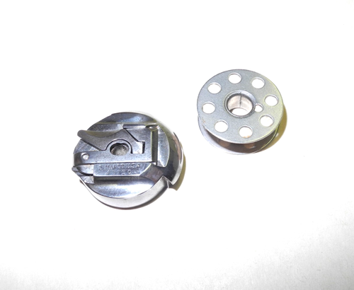 VINTAGE ORIGINAL SINGER BOBBIN CASE FOR FEATHERWEIGHT #221 OR #301 ...