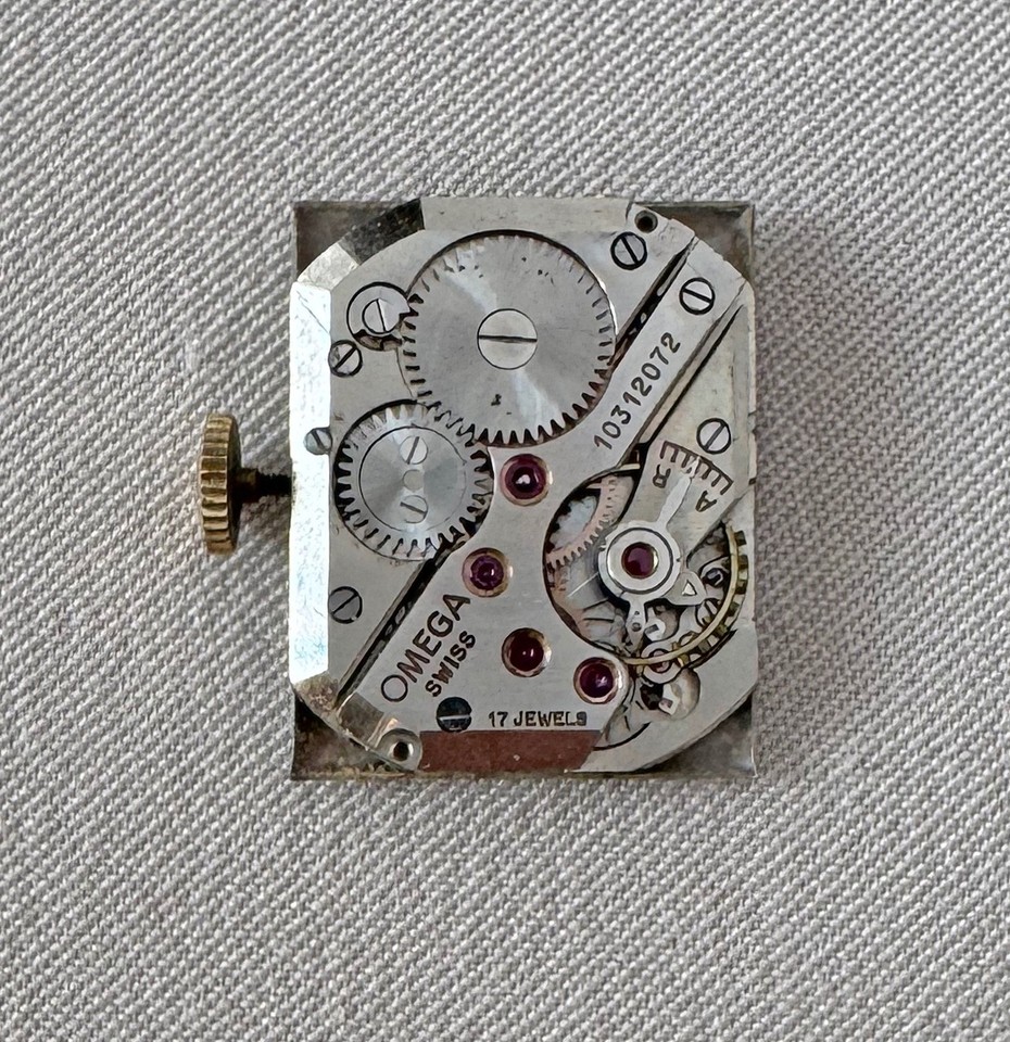 OMEGA 17 Jewel Watch Dial & Movement Only For Parts Repairs or ...