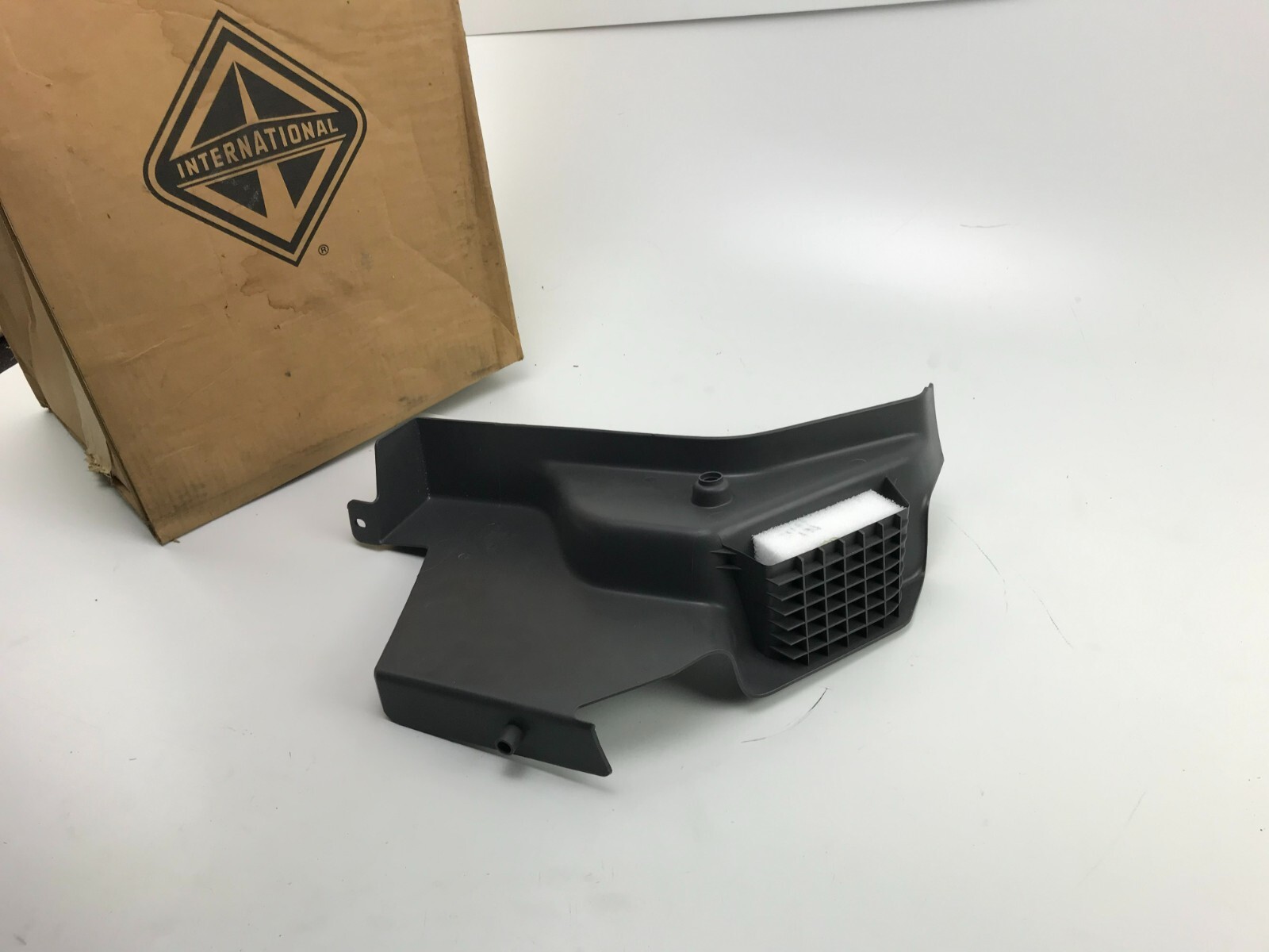 GENUINE OEM International 3623608C92 Panel Assy Cowl Trim Driver ...